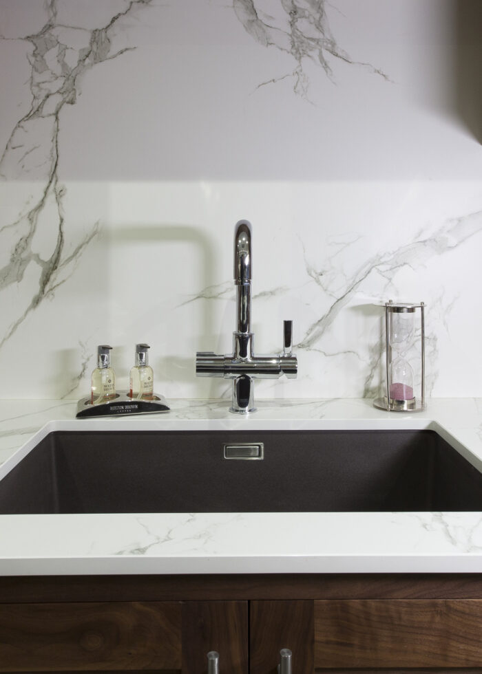 Entzo | Dekton Ultra-Compact Surface